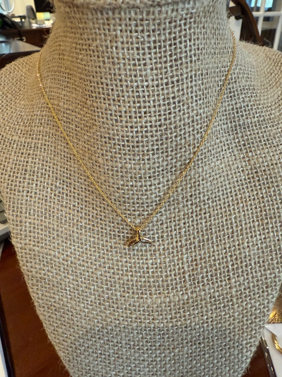Whale Tale Necklace – White Marlie